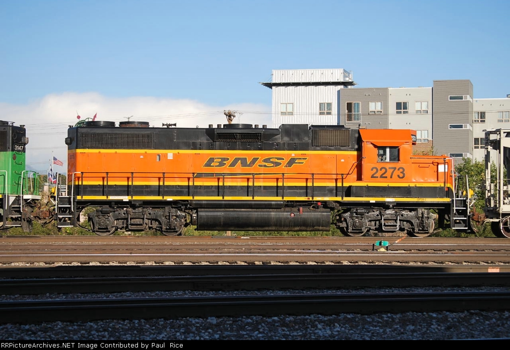 BNSF 2273
